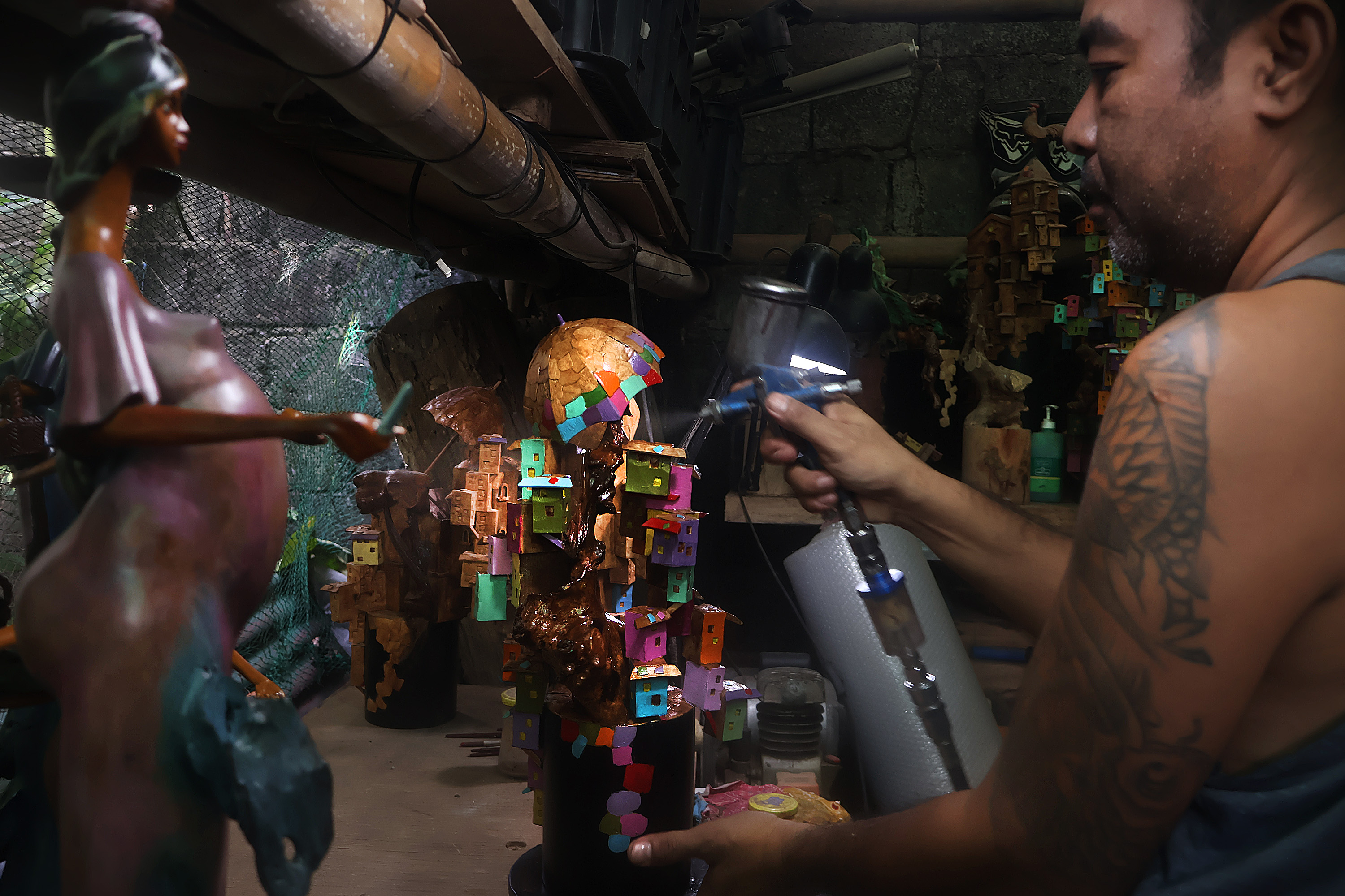 “Barong-barong:” A journey into the imaginative world of Ramon Cajipe ...